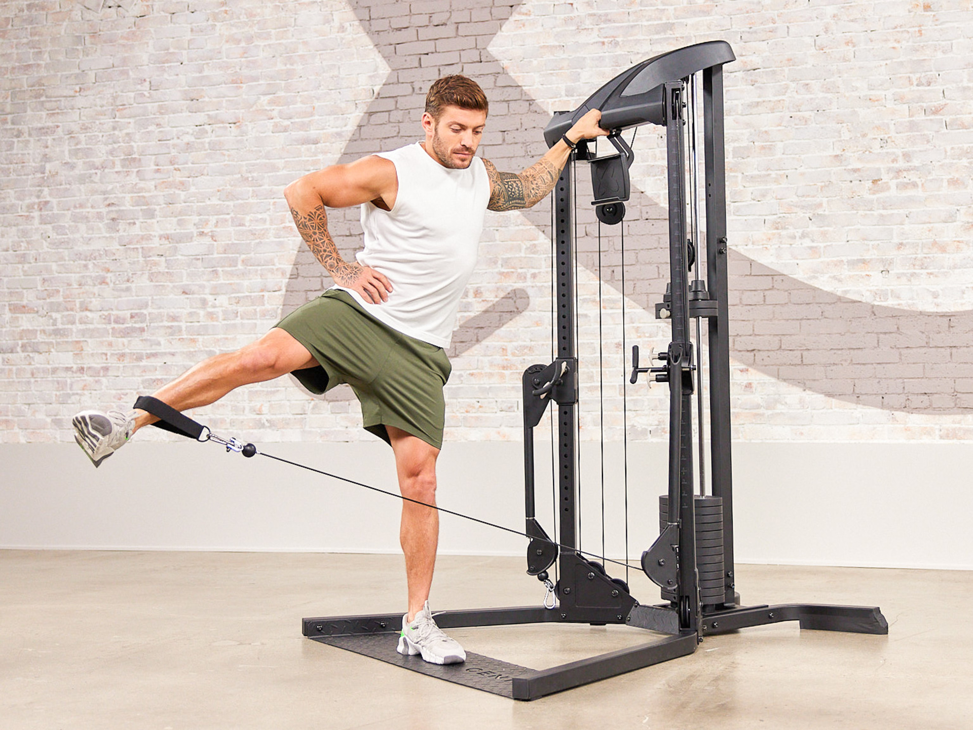 Cable exercises for legs store