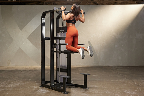 Tutorial: Assisted wide-grip pull-ups