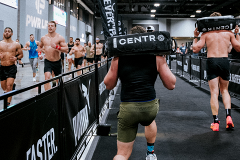 HYROX station guides: Sandbag lunges